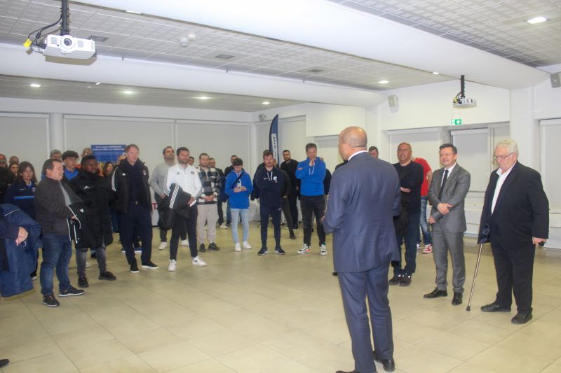 Philippe DIALLO (Président de la FFF) en visite au District de Provence ...